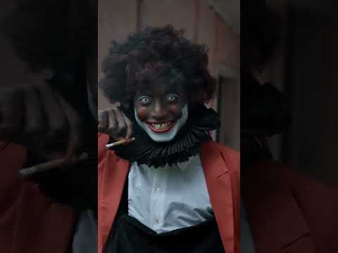 CREEPY Pennywise Clown gives you a funny lol laugh 2 Bach MUSIC #music #clown #clowns #creepy #scary