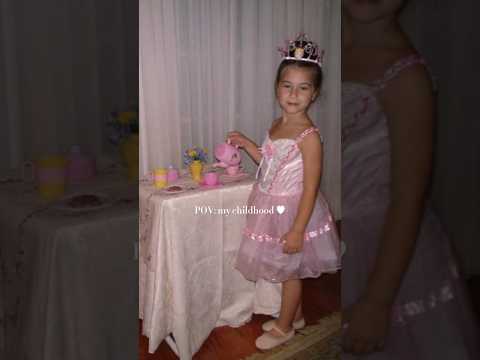 #2000s #y2k #nostalgia #2000sthrowbacks #dollette #dolly #style #aesthetic #princess #sanrio