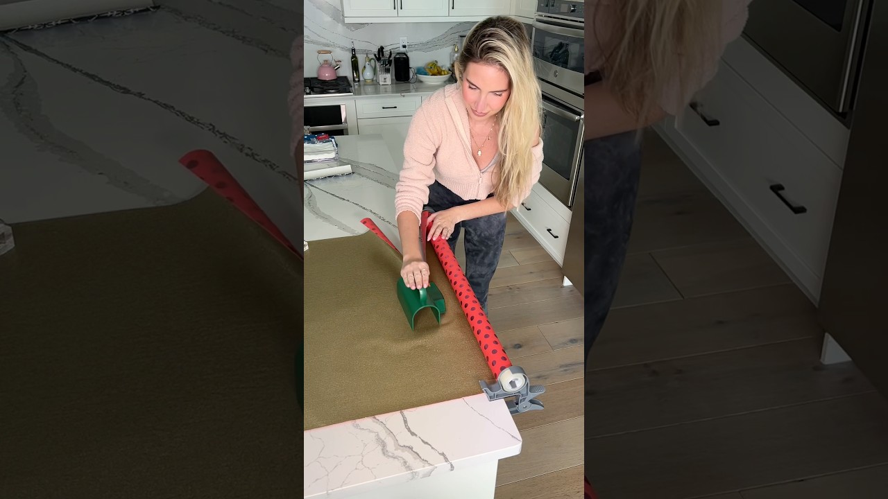 How I wrap gifts and organize for the holidays!! Best tools to wrap gifts!