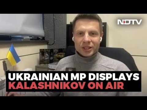 Ukrainian MP Pulls Out Kalashnikov On Air, Ready To Defend His Country | Left, Right & Centre