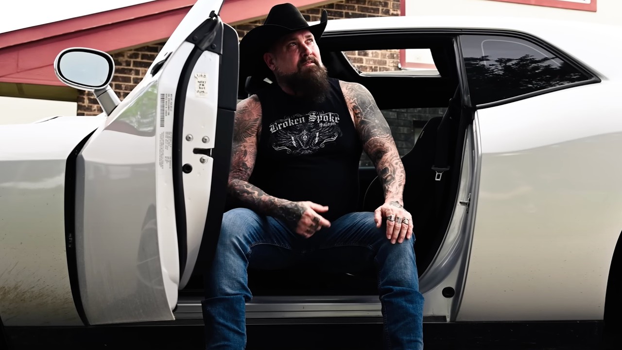 Lyrics & Translations of WOOD SMOKE by Creed Fisher | Popnable