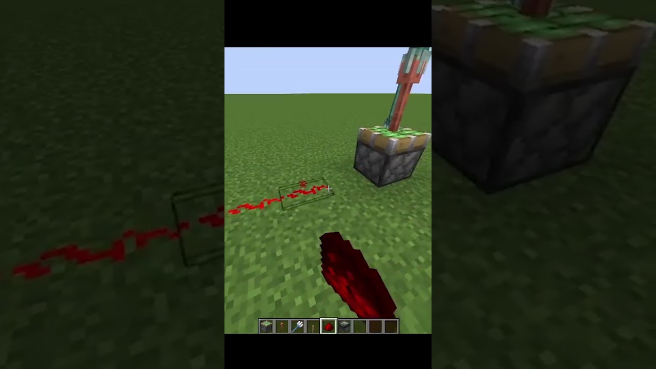 How to Summon Infinite Lightning in Minecraft! 😱⚡