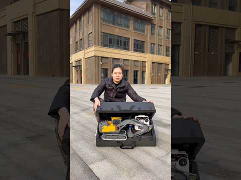 Unboxing VOLVO excavator truck