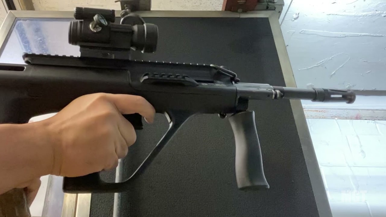 Steyr AUG Full Auto Machine Gun, Mag Dump
