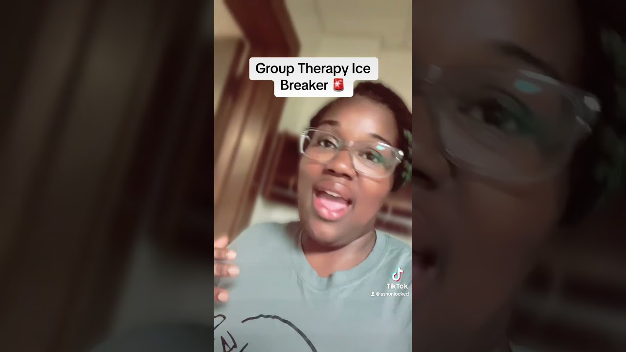 Great ice breaker activity for group therapy: Questions in a Hat #lcsw #mentalhealth #grouptherapy