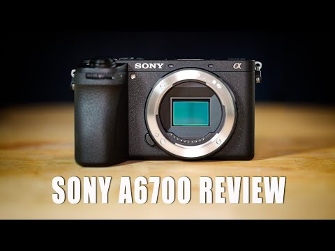 Sony A6700: Great hybrid camera (ILCE6700)