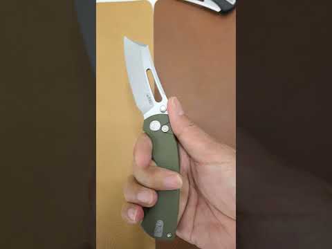 Kubey ku378B Folding Blade Beadblast Sandvik 14C28N Steel Green G10 Handle