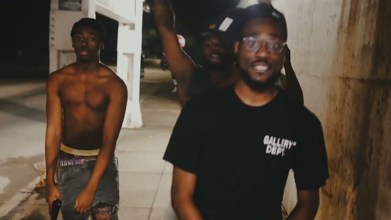 Rio Reloaded Ft. Nelly Nell- No Love ( Prod. By Dee B X shot by. Sideshow)