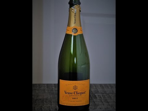 2G2F: Thrifty Reviews - Vueve Clicquot Yellow Label