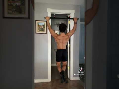How to better engage your BACK during PULL-UPS