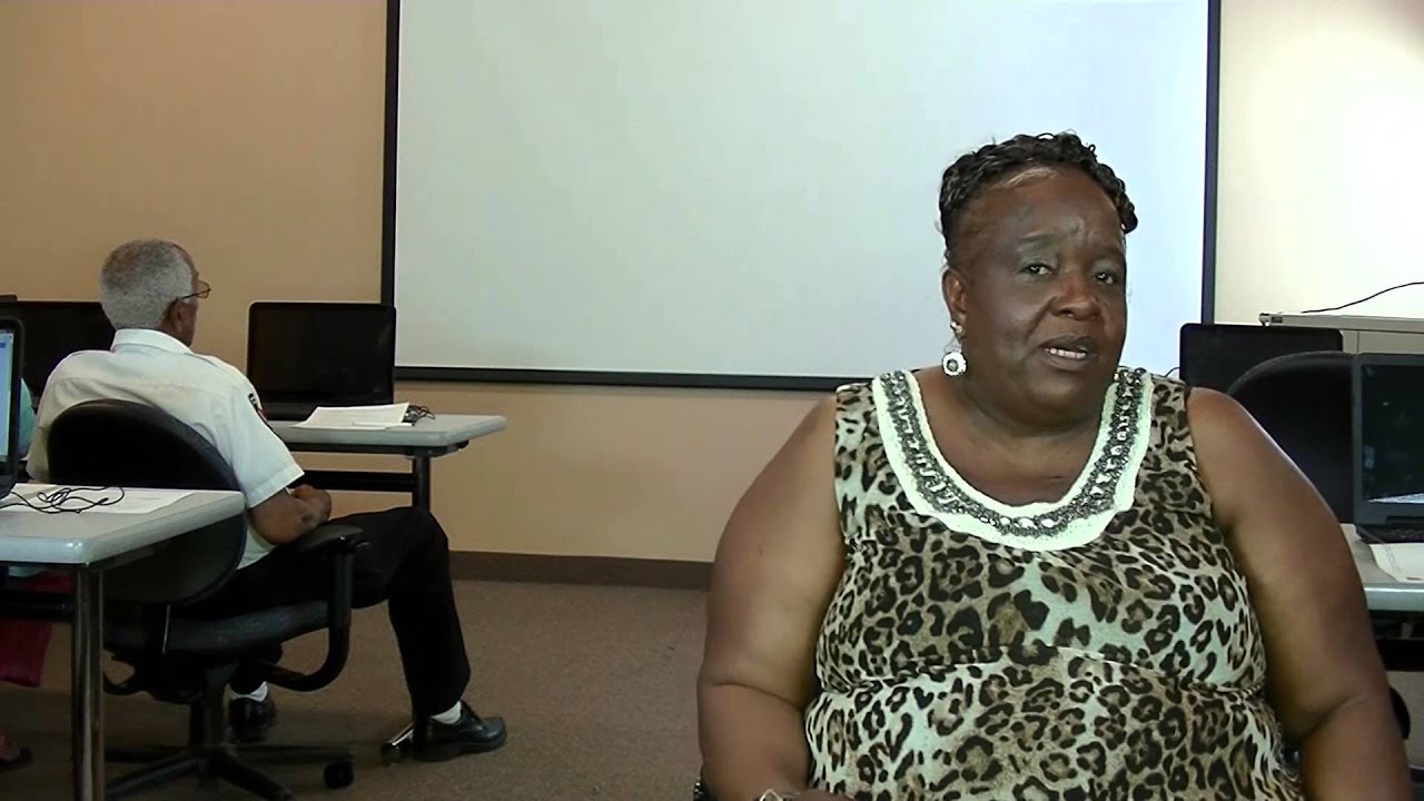 Senior Citizen Computer Training Class