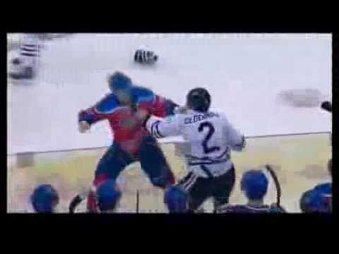 Anton Cederholm vs. Mitch Moroz, December 06, 2013 - Portland ...