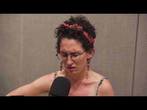 Sister on the Other Side of the Wall - Ayelet Ben Ishay | Disillusioned Podcast Music Session