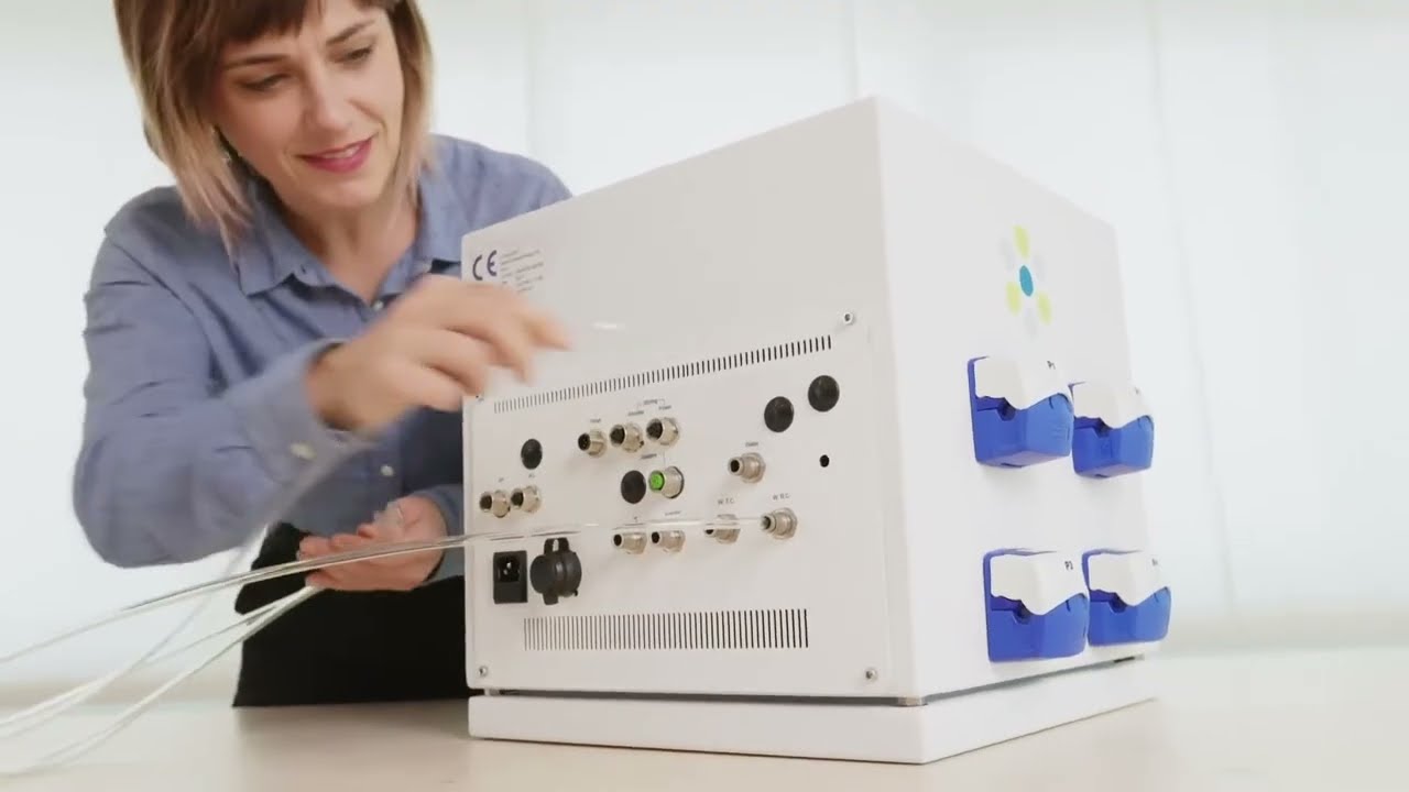 Inside the ONE - Unboxing