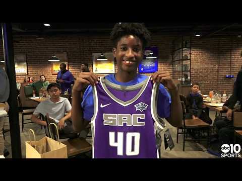 How the Sacramento Kings are giving back to their community this holiday season