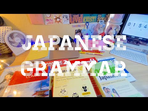 What books I’m using to learn Japanese grammar as a beginner 🇯🇵📚