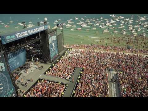 Live Music at the Flora-Bama