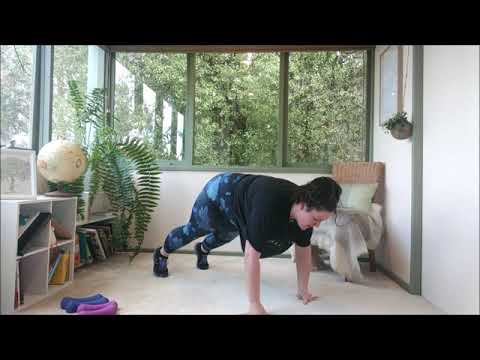 10 Best 15-Minute Workouts for 2021 - 15-Minute Exercises for Beginners