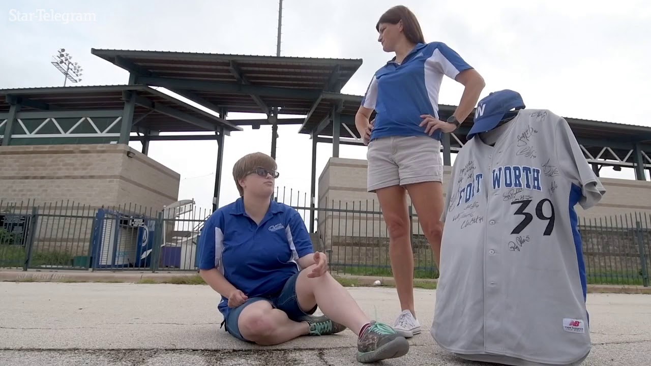 Fort Worth Cats fans are saddened to see the dilapidated state of LaGrave Field