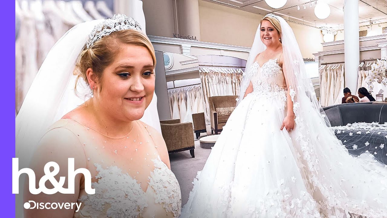 A dress with a long train for a long aisle to the altar | Wedding Dress | Discovery H&H