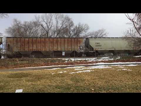 Grain shuttle from Milling Arizona to Pocatello Idaho led by U P 6706/X CNW 8804