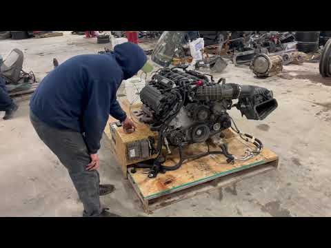 2018 Mustang GT350 5.2L flat plane crank 6 speed running pallet