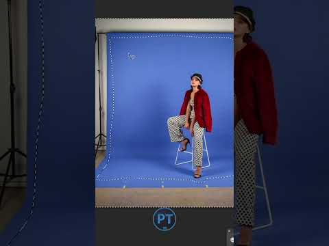 How to Expand Background in Photoshop