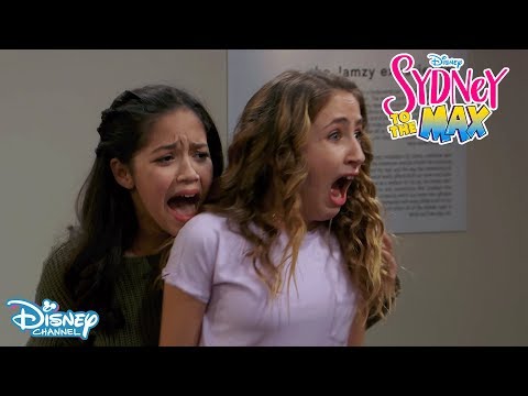 Museum Mayhem ๐ฅ| Sydney To The Max | Disney Channel UK