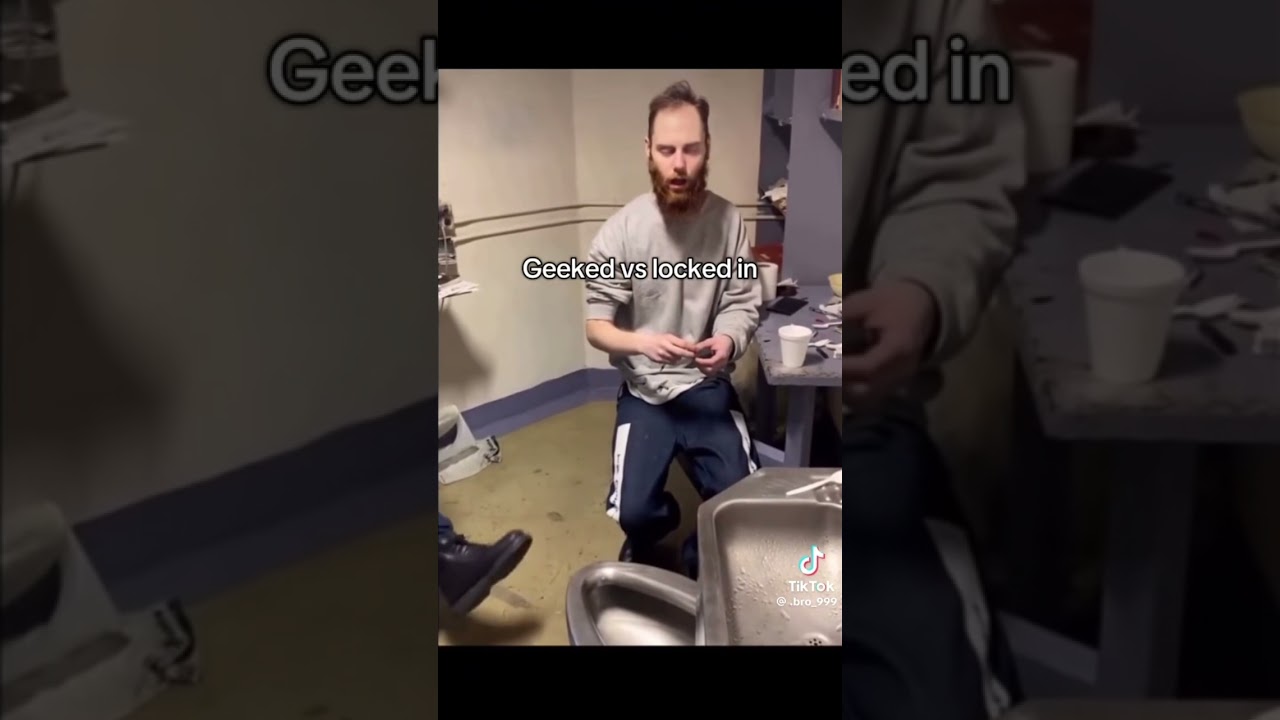 Geeked vs locked in #funny