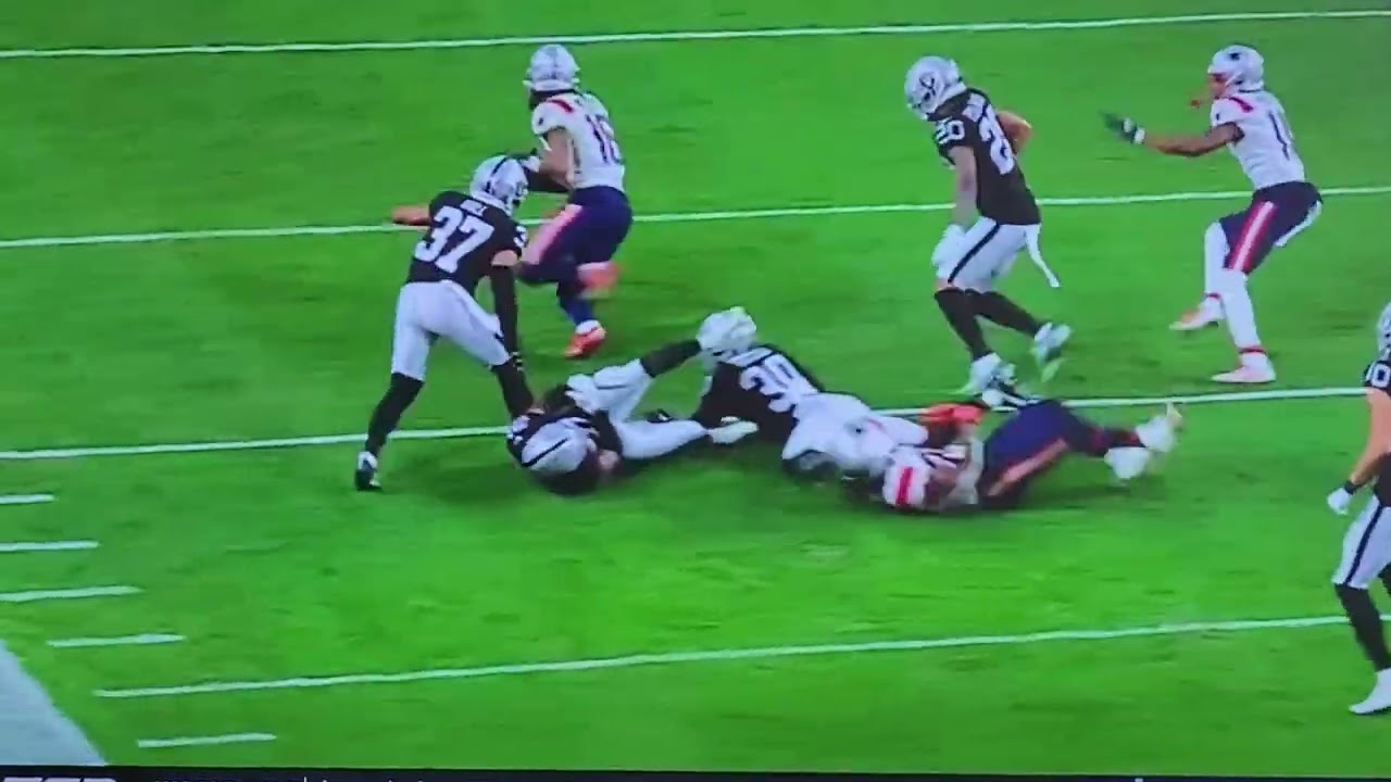 Julian Edelman - What Are We Doing ??! 😎