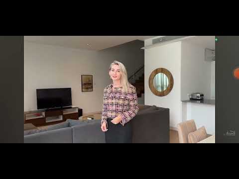 Located in the Dubai Marina, in the most soughtafter residential towers, Marina Gate, this Exclusive