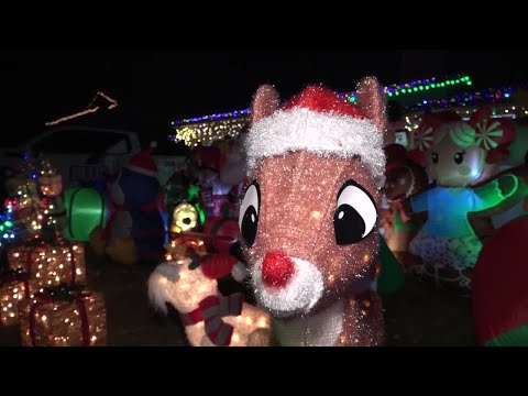 Magical Christmas lights dazzle West Boise neighborhood