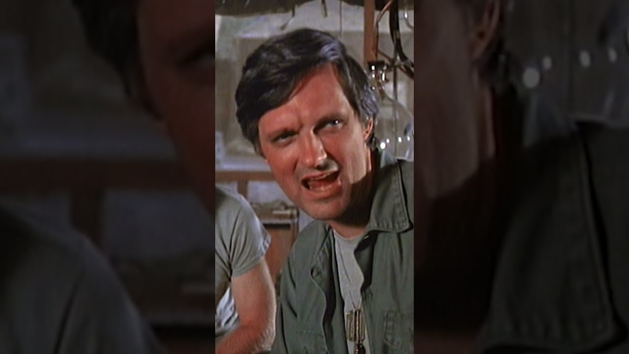 MASH - Flagg Showgirl