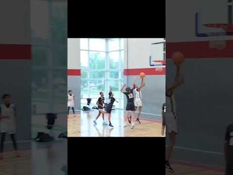 pump fake✔️ drive✔️ finish✔️ #basketball #fyp #3dempire #tiktok #instagram #youtube #twitter