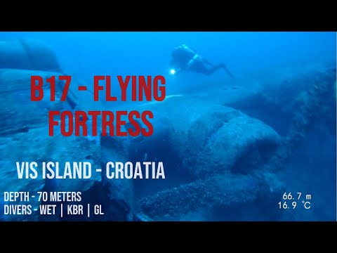 Diving B17 - Flying Fortress. Vis Island Croatia