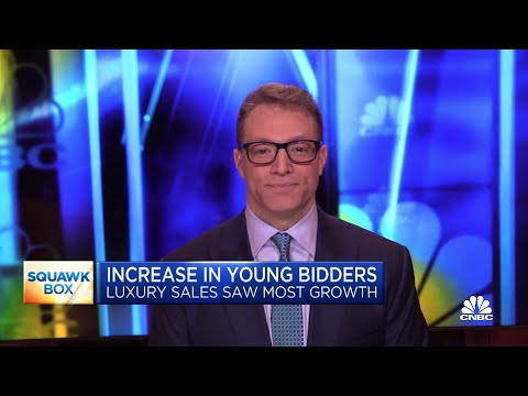 Online bidding drives record-breaking year for auctions