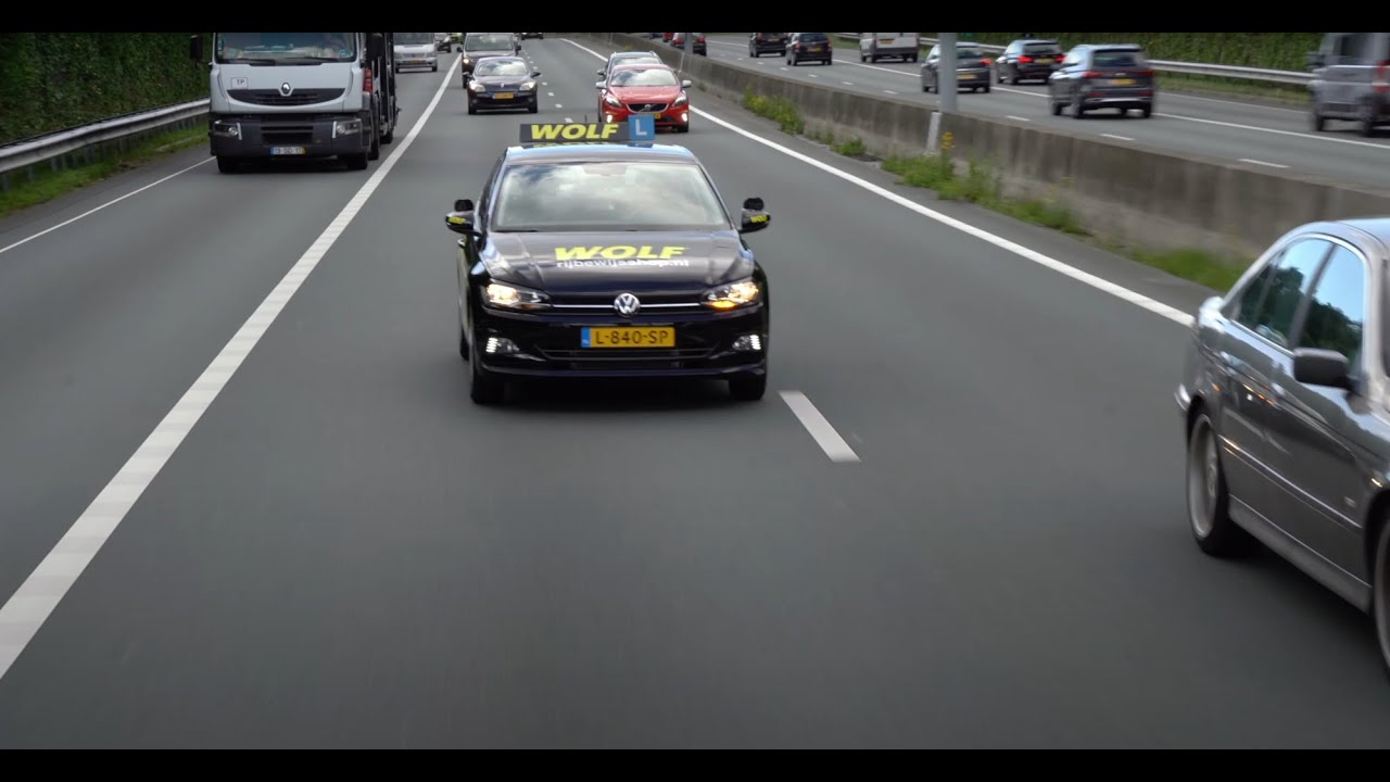 Snelweg / Autoweg - Rijles instructiefilm