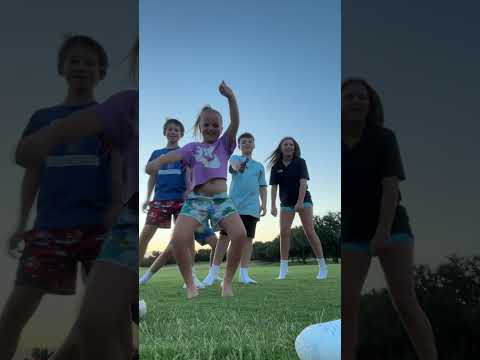 There dance request ๐