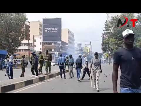 PAID GOV SAKAJA GOONS JOINS ROGUE POLICE ATTACKING GEN Z PEACEFUL PROTESTORS!!!