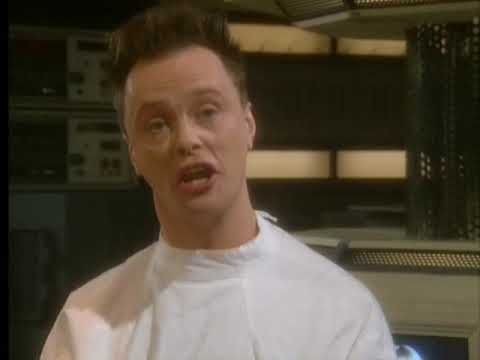 Red Dwarf-DNA-Kryten goes human | Utopia, you are standing in it!