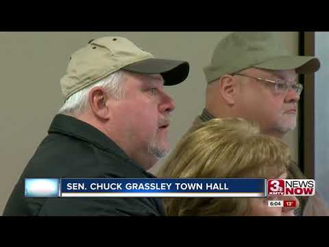 Sen. Chuck Grassley holds first town hall in 2018