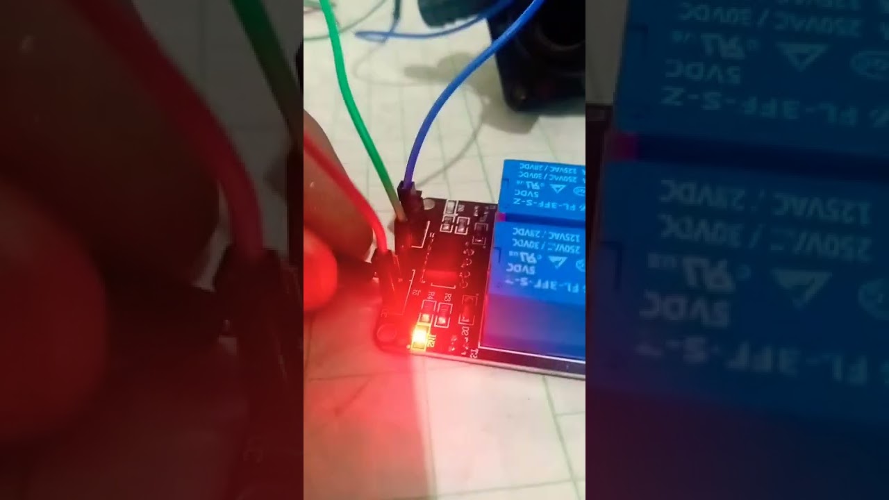 2 channel relay & water pump experiment