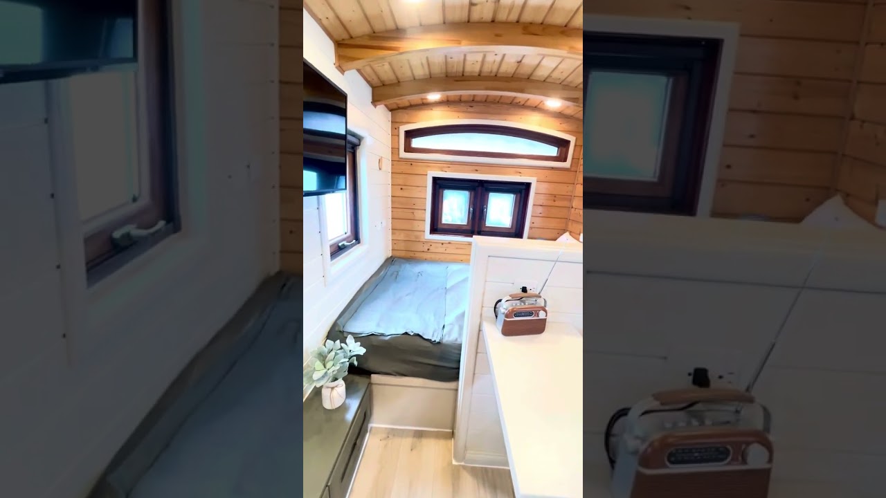 18ft Tiny house (The cabin)
