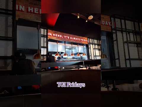 Let's 'Friyay' at Fridays! | Weekday lunch promotion