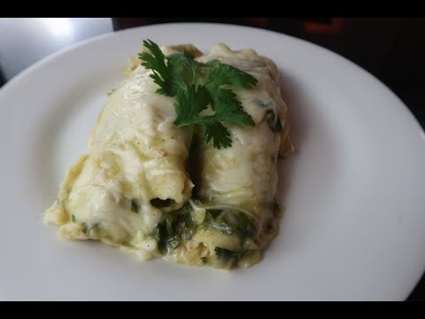 How to Make Poblano Sauce Enchiladas