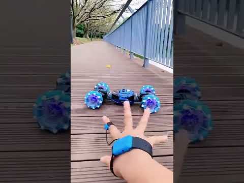 Gesture induction twist car remote control can be hand controlled You can gestically control the toy