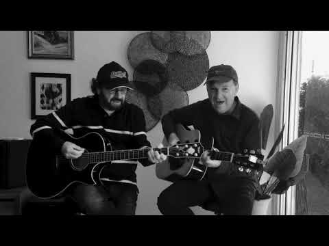 Graeme Connors and Kevin 'Bloody' Wilson - All I Have To Do Is Dream (Everly Brothers Cover)