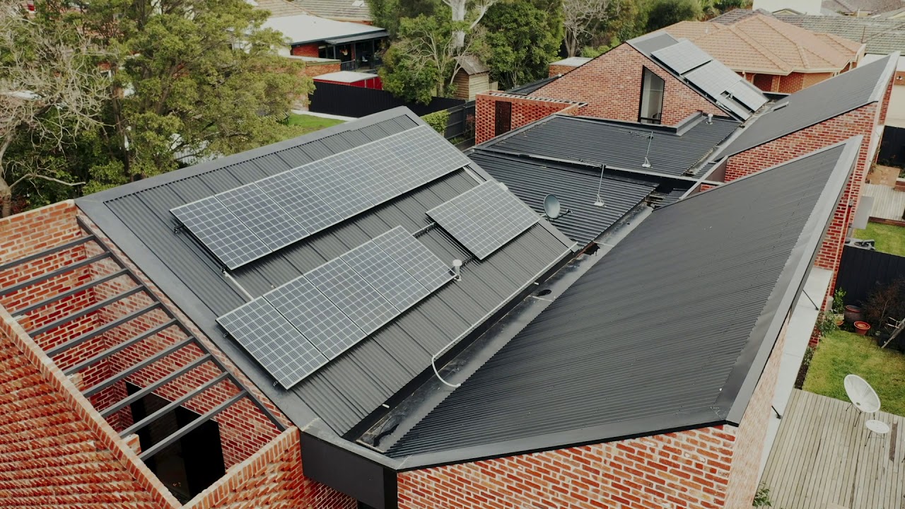 18 BARDOLPH ST GLEN IRIS ROOFING