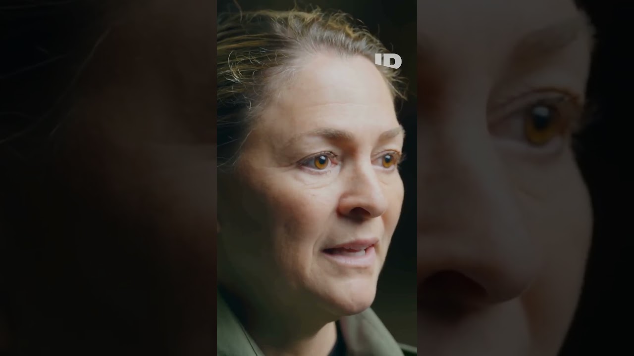 Police Body Cam Footage: Trapped in a Sinking Home | Body Cam | ID