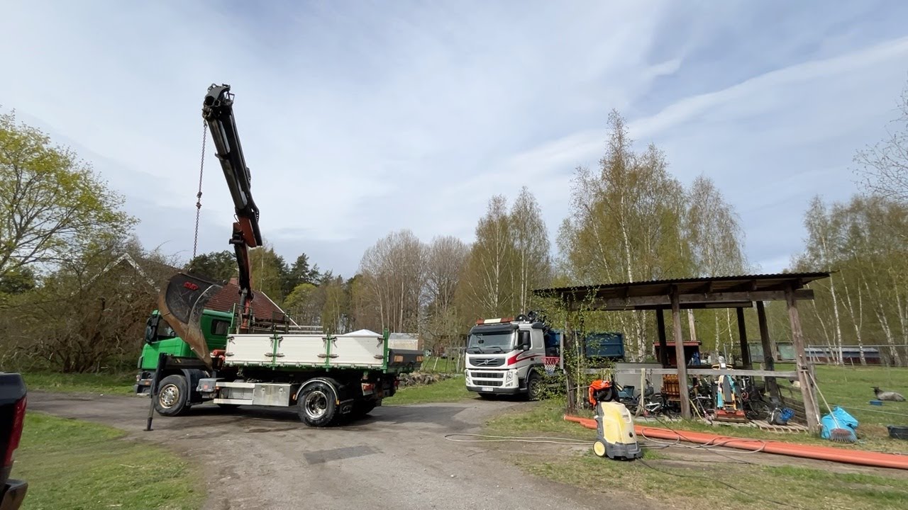 Kranbil med tipp Scania 94G, Ekerö, Klaravik auktioner
